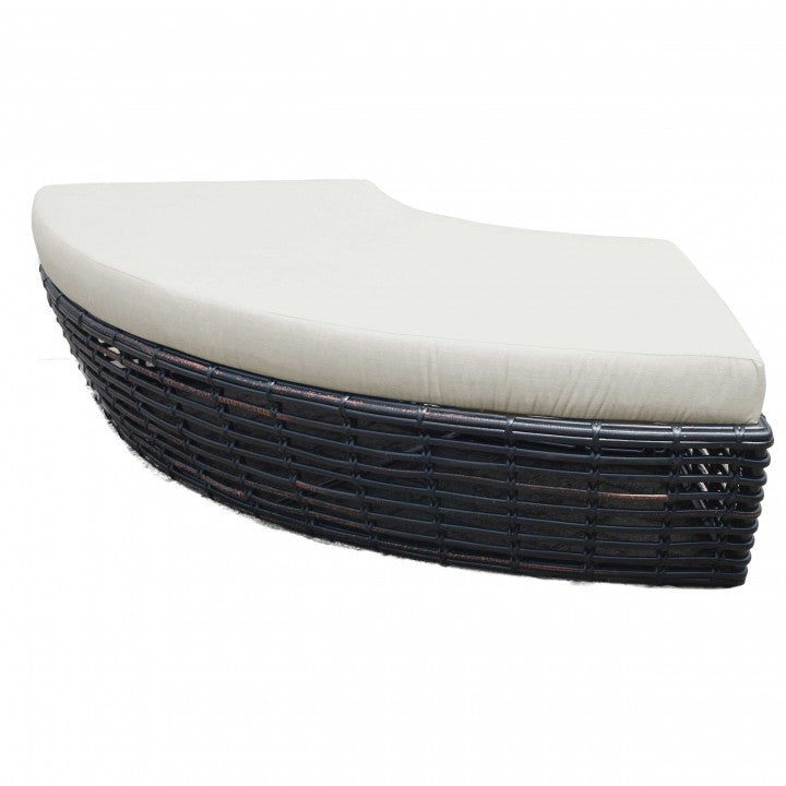 Halo Bench — BDC Living